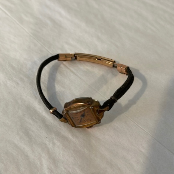 chase | Accessories | Vintage Chase Leather Strand Watch | Poshmark